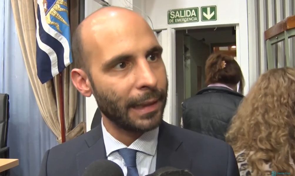 A horas de su designación, el Tribunal Superior confirmó que Fernando ...